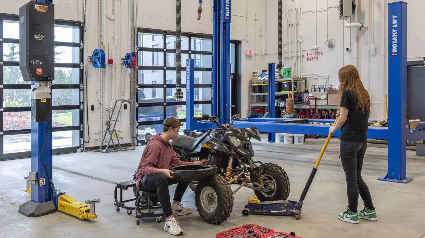 Rock Ridge High School | Virginia, Minnesota | Cuningham