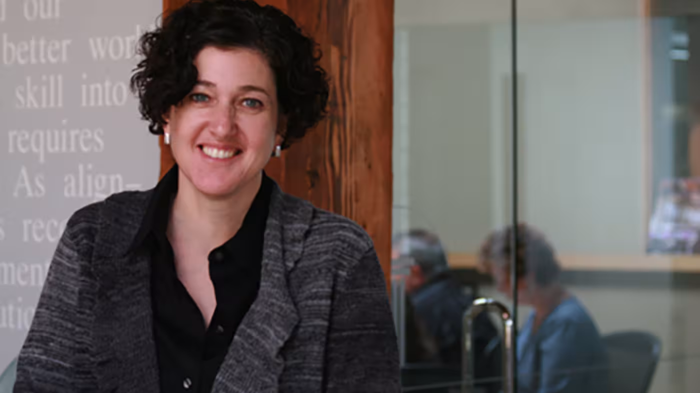 Nina Broadhurst | Principal | Cuningham